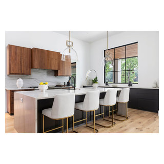 Modern Home on Championship Golf Course - Modern - Kitchen - Houston ...