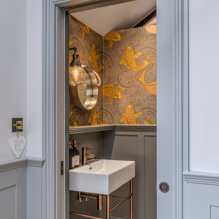 75 Beautiful Traditional Cloakroom Ideas and Designs - October 2025 ...