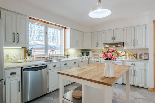 New Kitchen Staging Before & After