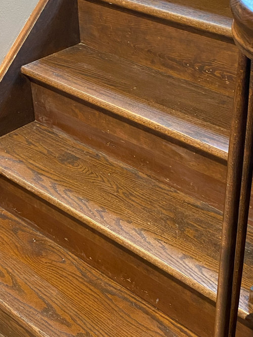 refurbish staircase inexpensively