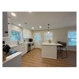 Showplace EVO Sterling Kitchen in Extra White - Transitional - Kitchen ...
