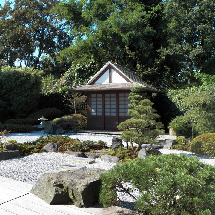 75 Asian Shed Ideas You'll Love - January, 2026 | Houzz