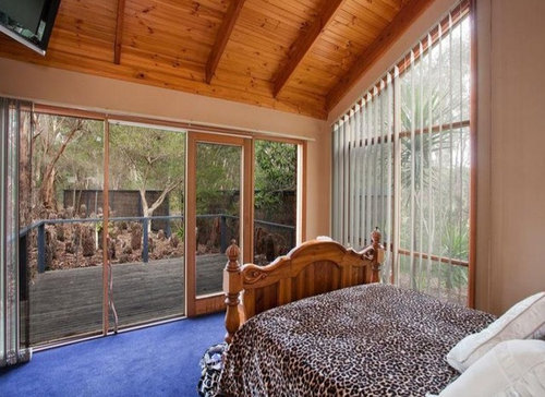 How to furnish oddly shaped windows