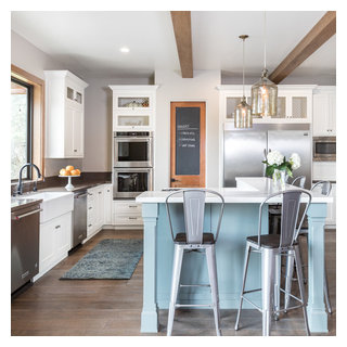 Farmhouse Kitchen - Country - Kitchen - Sacramento | Houzz AU