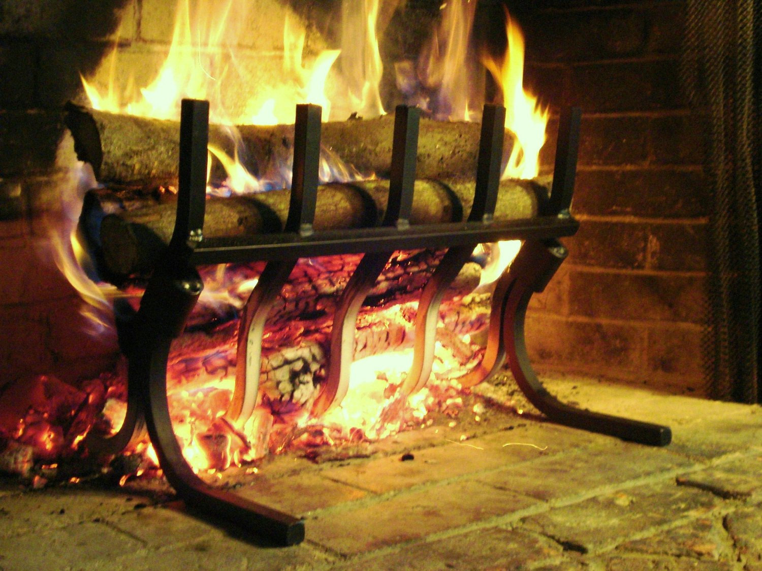 High Efficiency Smoke-Free Fireplace Grate, 21" W X 14" D X 15' H ...