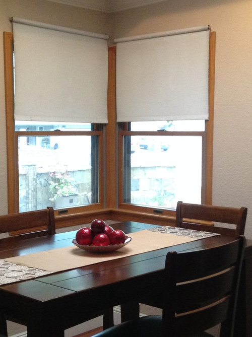 Corner window design