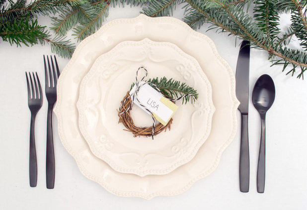 DIY: Creative Seat Cards for Your Holiday Place Settings