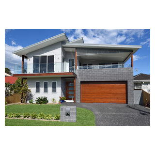 Coastal Design, Grech House, NSW - Beach Style - Exterior - Wollongong ...