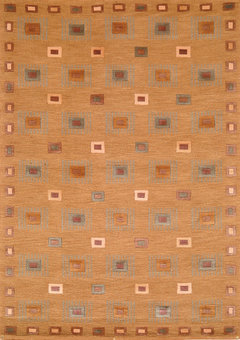 Need help with art, center table and rug