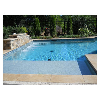Wet Edge Pearl Matrix Dove Grey with Primera Stone Spa - Modern - Pool ...
