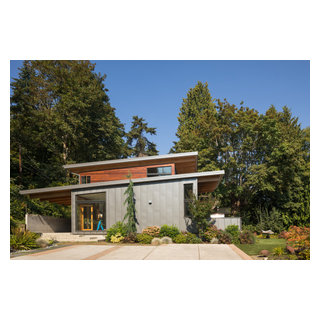 Uphill House - Modern - Exterior - Seattle - by Coates Design ...