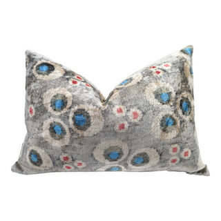 Canvello Handmade Velvet Pillow & Insert 16x24 in - Contemporary ...