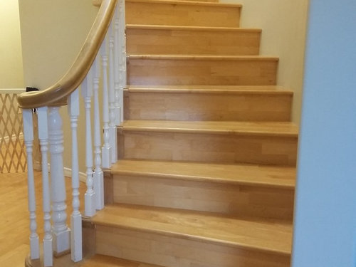 Please help my staircase get out of the 90s!