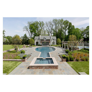 Belle Meade Estate - Traditional - Pool - Nashville - by Brad Ramsey ...