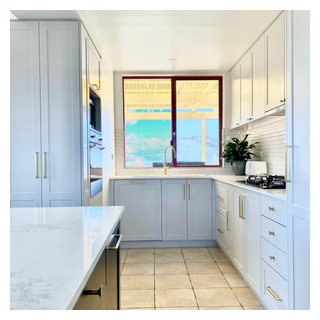 Grey Shaker Kitchen with Brass Hardware - Hampton - Kitchen - Sydney ...