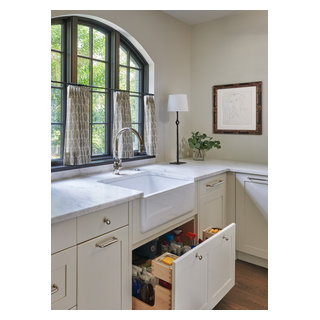 Bethesda Turret - Farmhouse - Kitchen - DC Metro - by Anthony Wilder ...