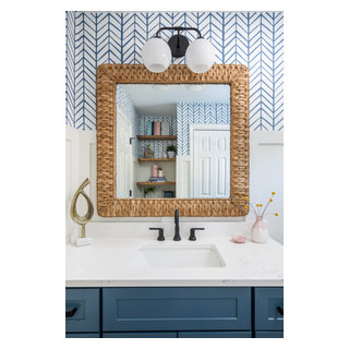 Coastal Vibes - Beach Style - Bathroom - Grand Rapids - by Delight In Designs | Houzz AU