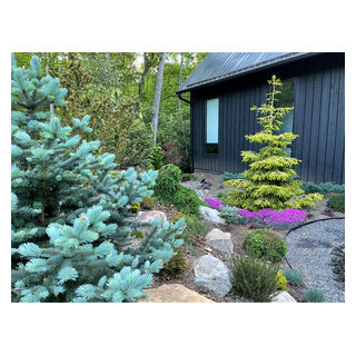 Spring 2021 Color - Contemporary - Landscape - Charlotte - by Jay ...