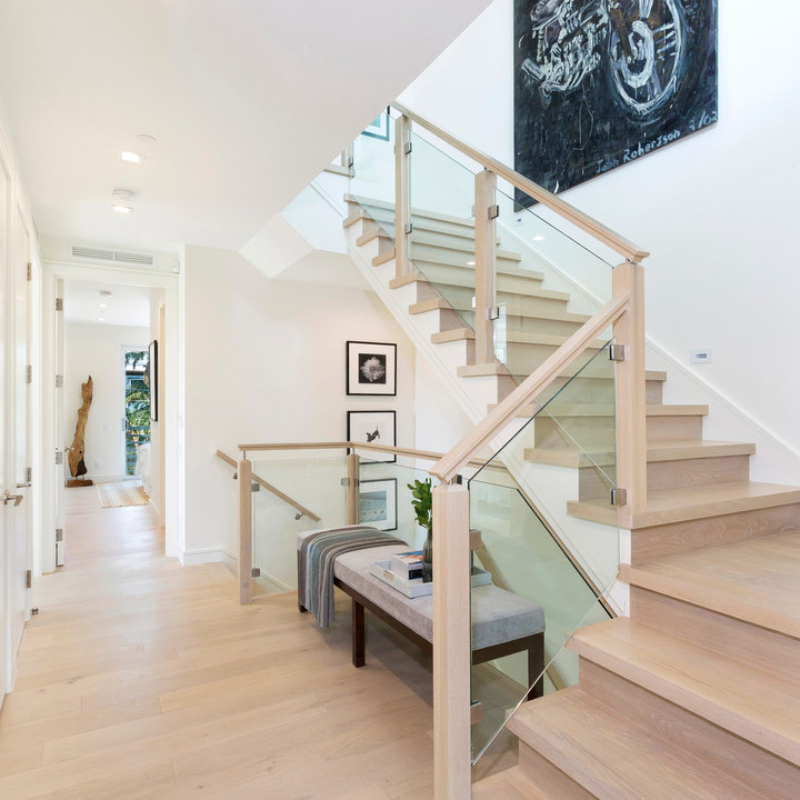 75 Beautiful L-shaped Staircase Ideas & Designs - July 2025 | Houzz AU