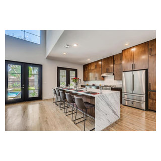 Full Hight Brown Kitchen cabinets Remodeling (side view for kitchen ...