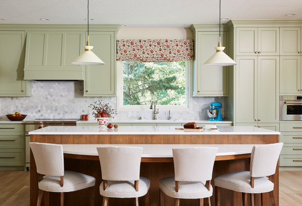 New This Week: 8 Kitchens With Gorgeous Green Cabinets