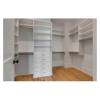 The Perfect Balance of Function and Design - Contemporary - Wardrobe ...