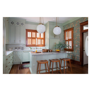Queen Anne Kitchen - Traditional - Kitchen - Austin - by User | Houzz