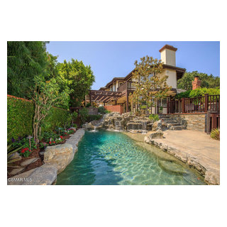 Lennox Property - Traditional - Pool - Los Angeles - by Treehouse ...