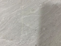 Fissures in quartzite-hmmm...issues? | Houzz Forum