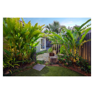 Tropical Garden Oasis - Tropical - Landscape - Sunshine Coast - by ...