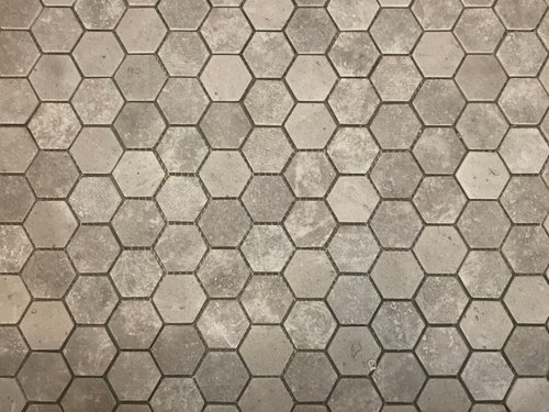 What color grout? Using spectralock pro premium?