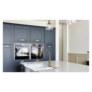 The Kent Nest- Statuario Ice - Traditional - Kitchen - Kent - by Gemini ...