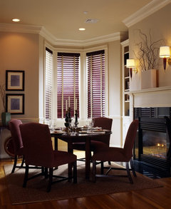 Dark wood blinds with white window trim????