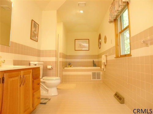Cheap Makeover For Dated Bathroom