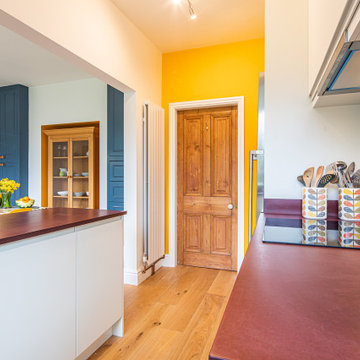 75 Small Kitchen with Red Countertops Ideas You'll Love - April, 2022 ...