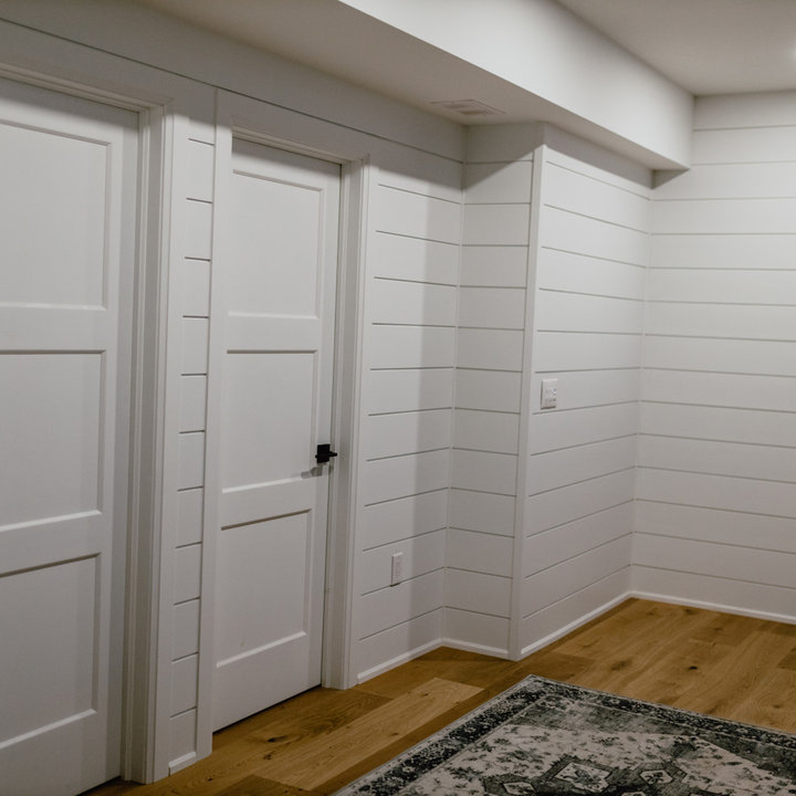 75 Shiplap Wall Hallway Ideas You'll Love - February, 2026 | Houzz
