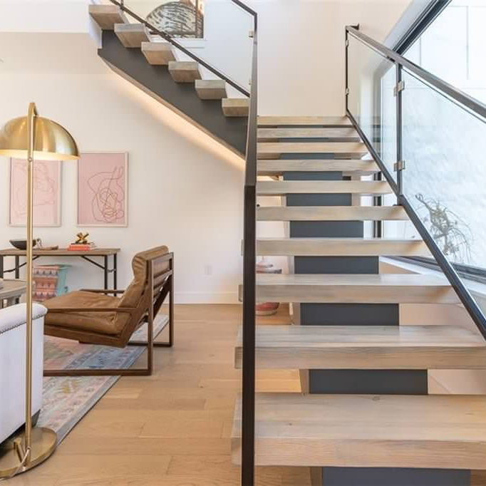 75 Beautiful Floating Staircase Ideas & Designs - February 2025 | Houzz AU