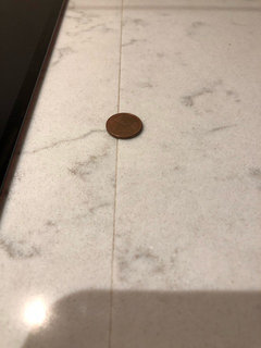 Bad quartz seam? (silestone lagoon)