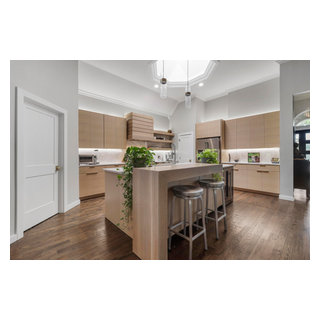 Allenbrook Ktichen - Kitchen - Dallas - by CFB Enterprises | Houzz