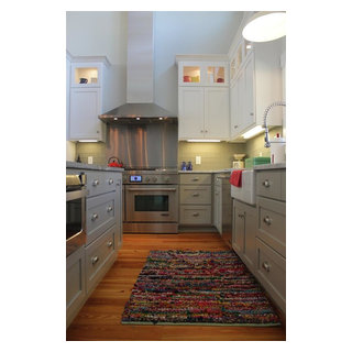 Appalachian Mountain III - Kitchen - Atlanta - by Max Fulbright Designs ...