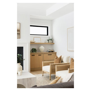 Hollydale Modern Two-Story Spring '23 Dream Home - Transitional ...
