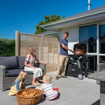 Louvered Privacy Screen - Photos & Ideas | Houzz