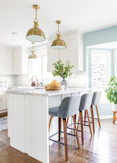 Before and After: 3 Gorgeous Kitchens With G-Shaped Layouts