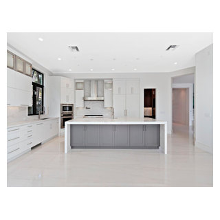 Luxury Kitchen Design & Build - Kitchen - Miami - by NXTGEN ...