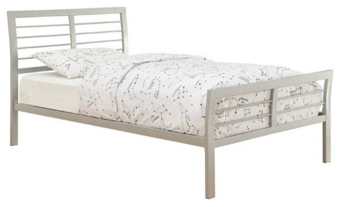 Coaster Cooper 56.5" x 79.75" Metal Full Bed with Slat Kit in Silver ...