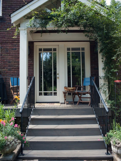 Best 100 Traditional Front Porch Ideas & Remodeling Pictures | Houzz