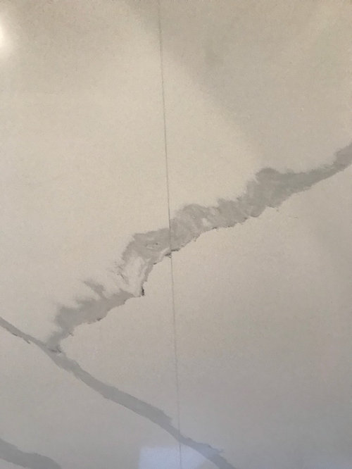 Help! Seam in quartz... | Houzz Forum
