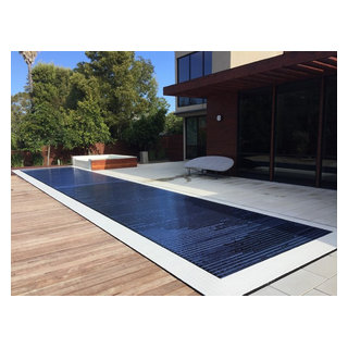 HydraLux: Slatted automatic swimming pool and spa covers - Contemporary ...