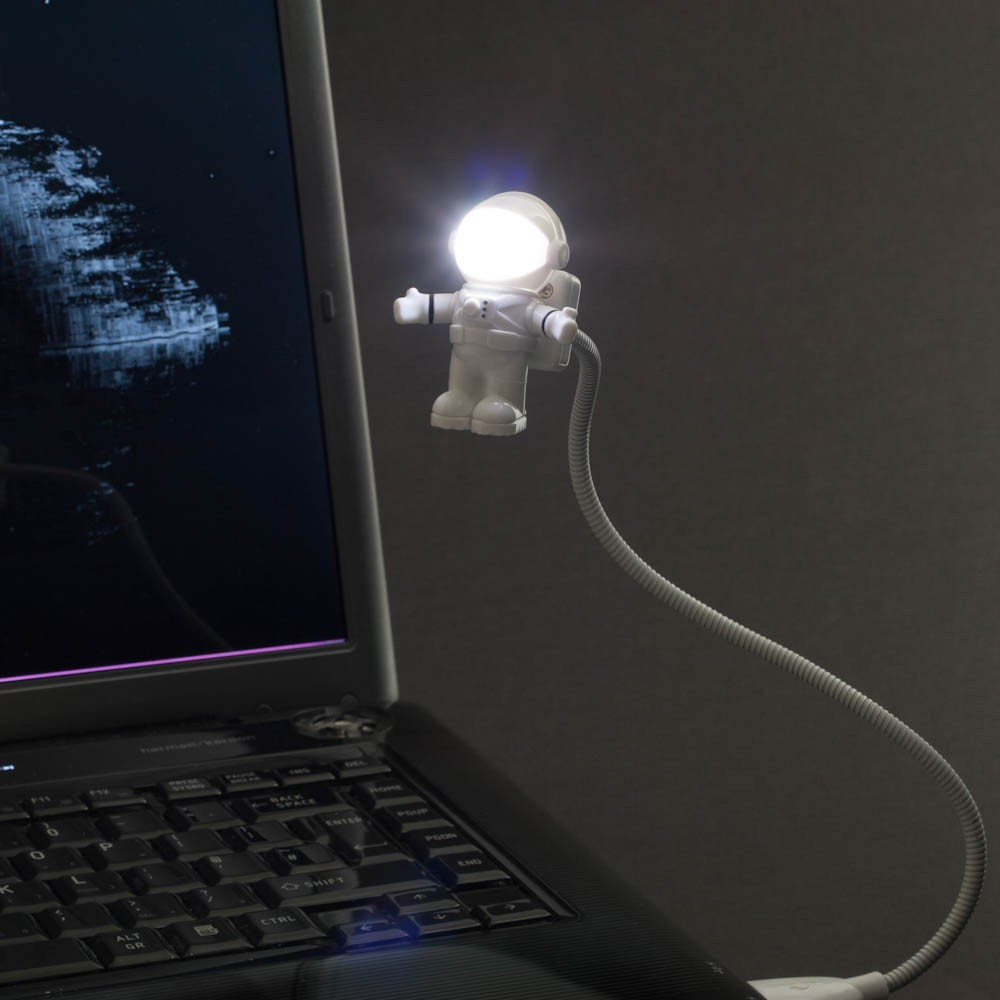 Modern Home USB Astronaut Space Light - Notebook/PC Nightlight ...