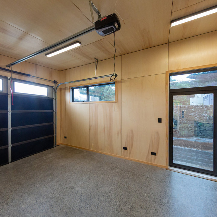 75 Beautiful Garage Ideas and Designs - May 2026 | Houzz UK